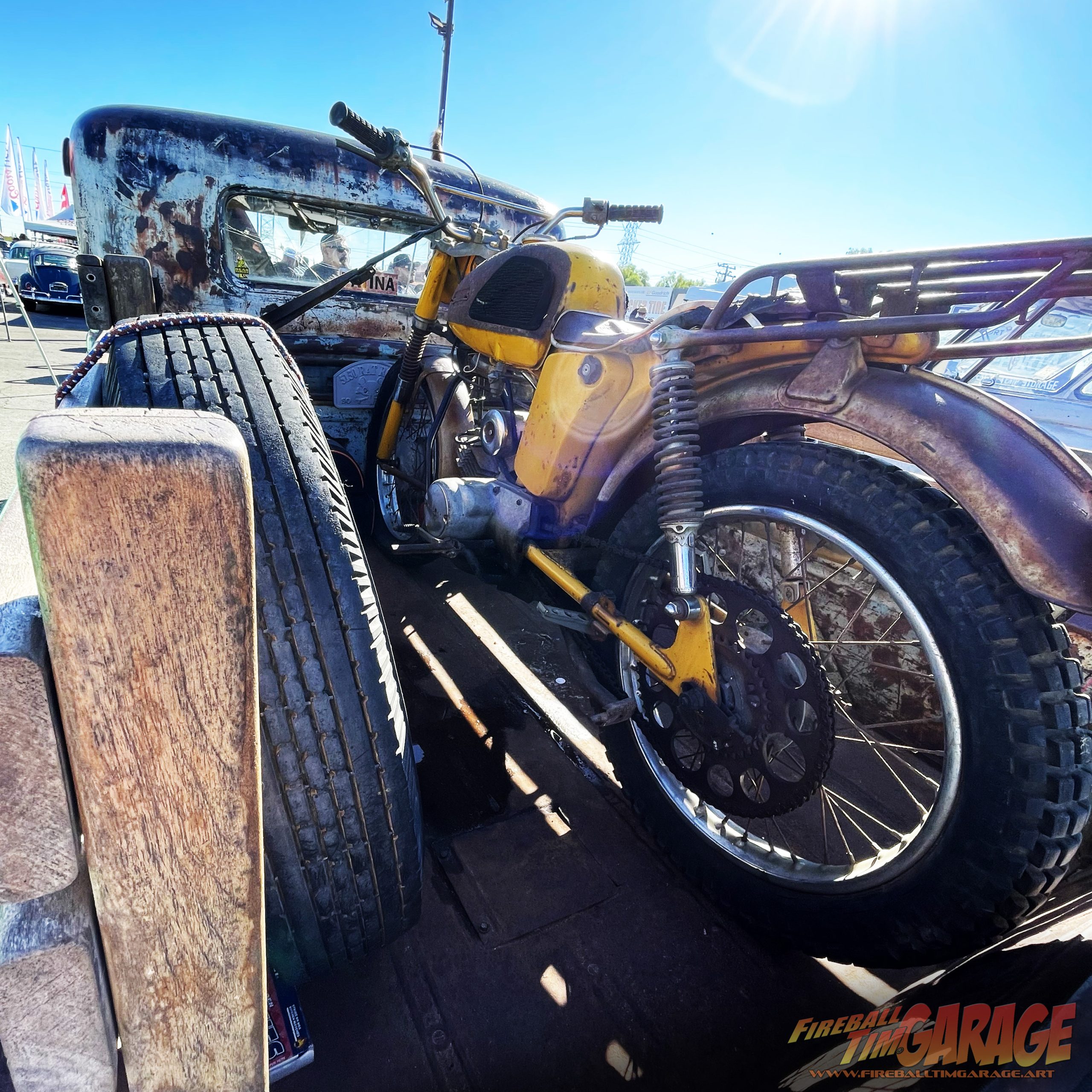 Moto | FIREBALL TIM GARAGE